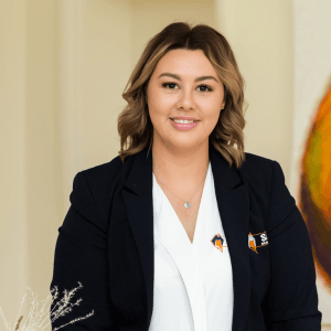 Chloe Rose - SAL - Real Estate (RLA 1811) - realestate.com.au