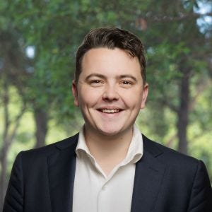 Luke Ferris - Harcourts Solutions - realestate.com.au