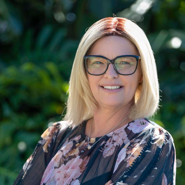 Michelle Otter's Instagram, Twitter & Facebook on IDCrawl