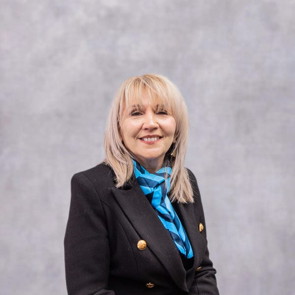 Anna Gomes - Harcourts - Petersham - realestate.com.au