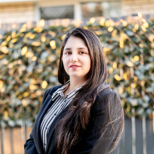 Komal Saini - RE/MAX Signature - Park Ridge - realestate.com.au