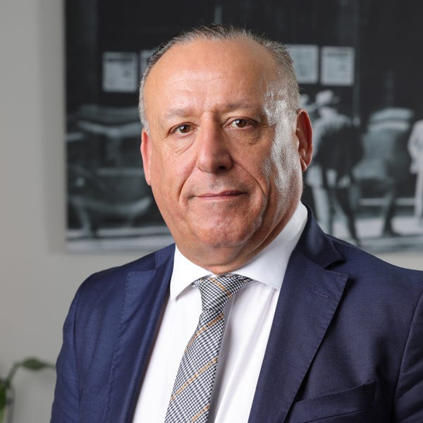 Anthony C Zammit - Raine and Horne Land Victoria - PORT MELBOURNE ...