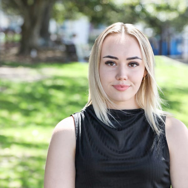 Sophie Mushet - Raine & Horne - Wollongong - realestate.com.au