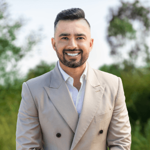 Amit Kumar - Ray White Schofields - The Amit Kumar Group - realestate ...