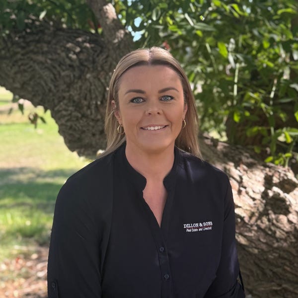 Jemma Welsh - Dillon & Sons Real Estate and Livestock - Dungog ...