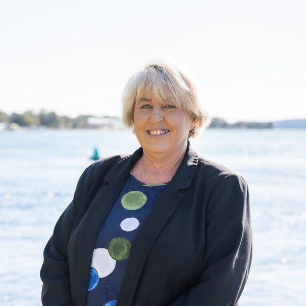 Lyn Perry - 3 Realty - Lake Macquarie - realestate.com.au