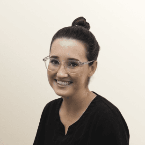 Claire Henderson - Professionals Platinum - realestate.com.au