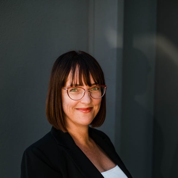 Anna Roberts - Raine & Horne - Wynnum / Manly - realestate.com.au