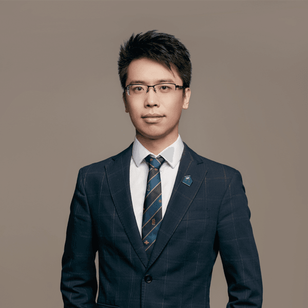 Lawrence Liu - The One Realty Holdings - realestate.com.au
