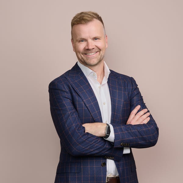 Troy Ellis - Follett & Co. - BRIGHTON - realestate.com.au