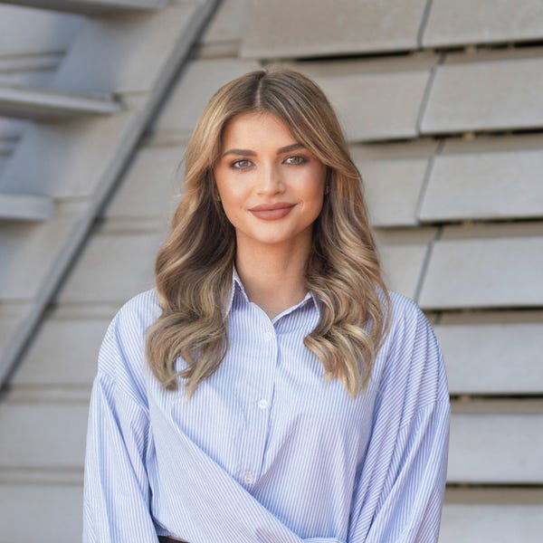 Liz Sande - Nicholls & Co Estate Agents - realestate.com.au