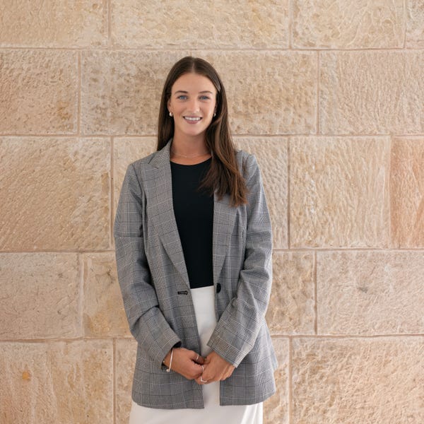 Chloe Benton - Ray White Sutherland Shire - - realestate.com.au