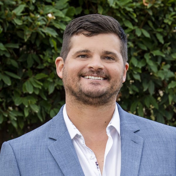 KRIS HOOPER - Douglas Corby - Ray White Rockingham Baldivis ...