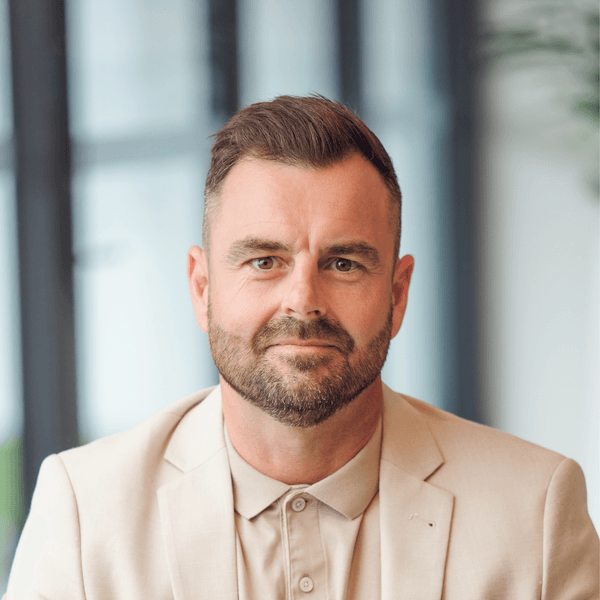 Neil Cooper - Harcourts Property Hub - realestate.com.au