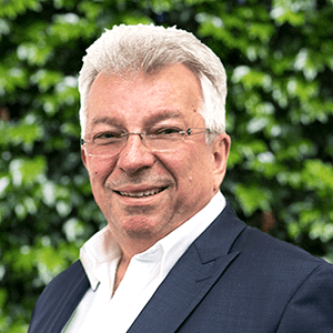 Jim Markakis - Richardson & Wrench Newtown - Newtown - realestate.com.au