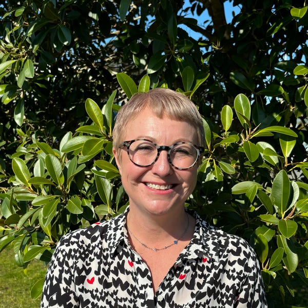 Kelly Hurkett - Ray White Tea Gardens/Hawks Nest - TEA GARDENS ...