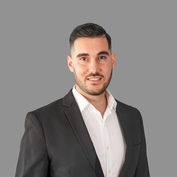 Paul Arena - Prestige Professionals - MOOREBANK - realestate.com.au