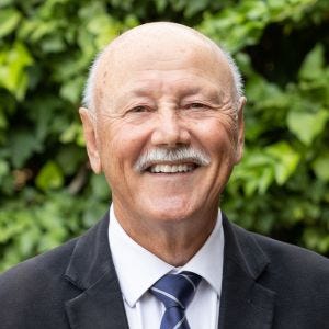 Peter Economou - LJ Hooker - Kensington | Unley RLA 275279 - realestate ...