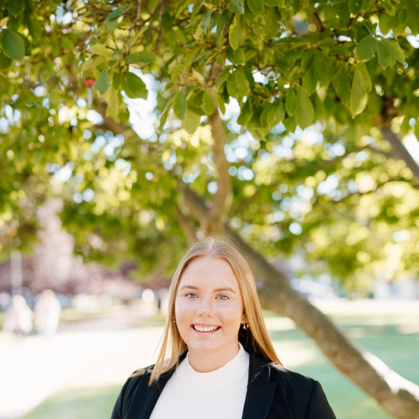 Camryn Adams - Ray White Townsend Real Estate - realestate.com.au