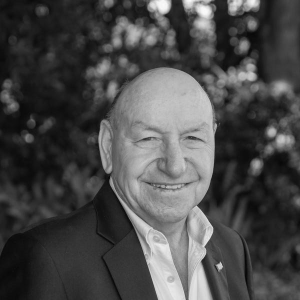 Ian Black - Century 21 Living Local - realestate.com.au