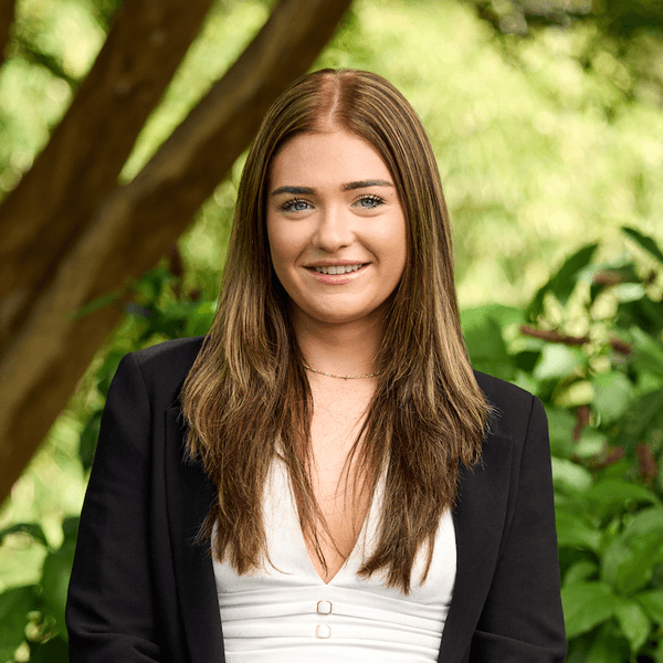 Holly Strandberg - Ray White Indooroopilly - King & Cobley - realestate ...