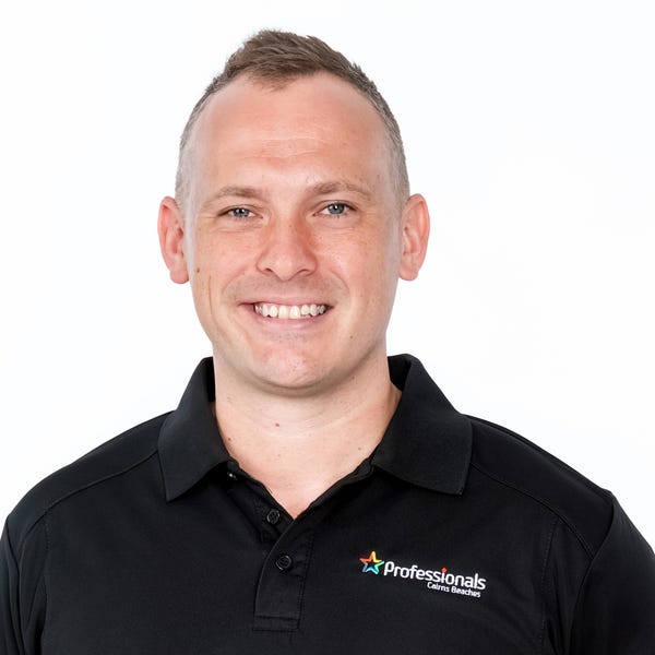 Michael Oxford - Professionals Cairns Beaches - Smithfield - realestate ...