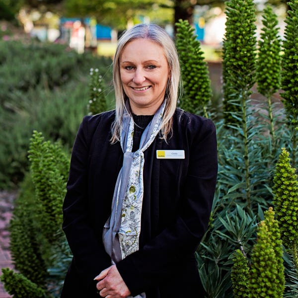 Cindy Macgowan - Ray White Goolwa / Victor Harbor - RLA298107 ...