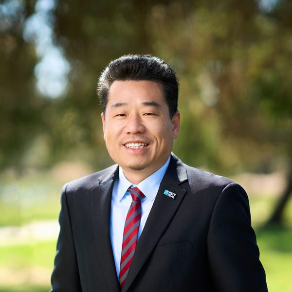 Tom Dong - iagency - DANDENONG NORTH - realestate.com.au