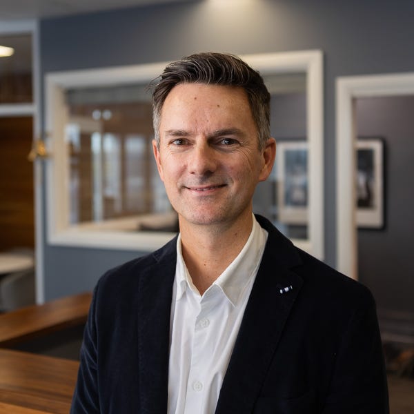 Simon Robins - Dwyer Properties Sapphire Coast - realestate.com.au