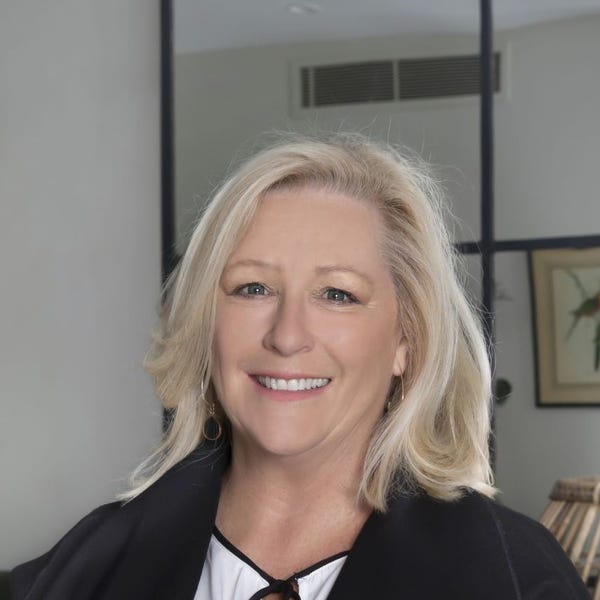 Gayle Clifford - Richardson & Wrench - Mosman/Neutral Bay - realestate ...
