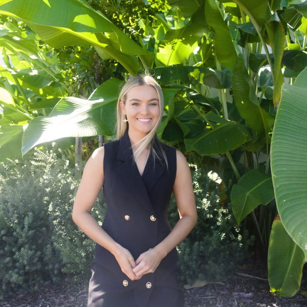 Laura Hardwick - Ray White Burleigh Group - MIAMI - realestate.com.au