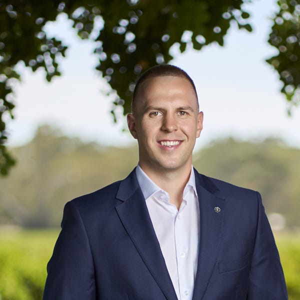 Rhys Escritt - Ray White Barossa/ Two Wells - RLA284373 - realestate.com.au