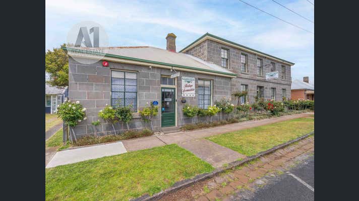 Victoria House, 7 Tyers Street, Portland, VIC 3305 - Hotel, Motel ...