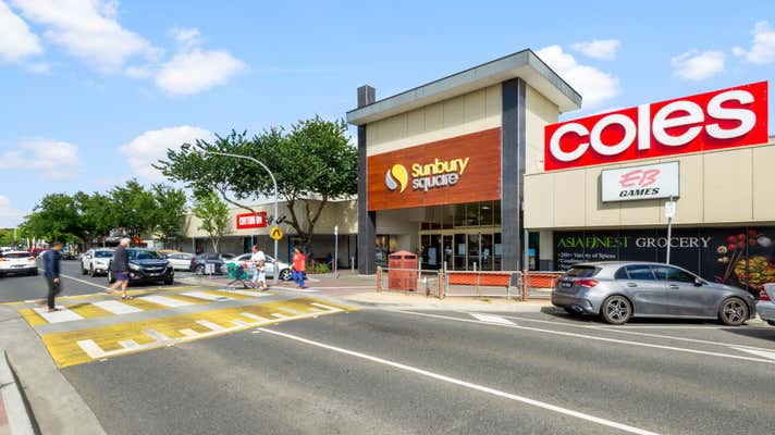 Sunbury Square Shopping Centre, 2-28 Evans Street, Sunbury, VIC 3429 ...