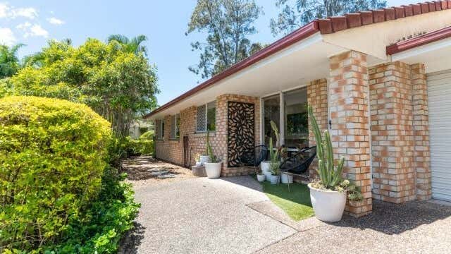 Merrimac, QLD 4226 - Hotel, Motel & Leisure Property For Sale ...