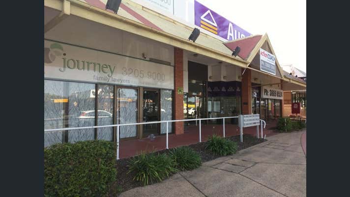 Leased Shop & Retail Property at 4 & 5/424 Gympie Road, Strathpine, QLD ...