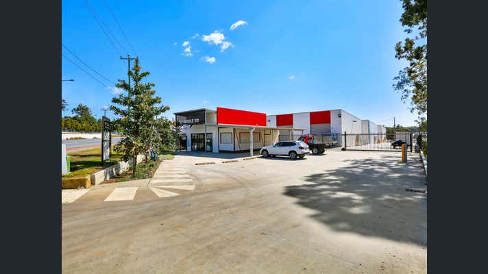 Leased Industrial & Warehouse Property at 210/21 Middle Road, Hillcrest ...