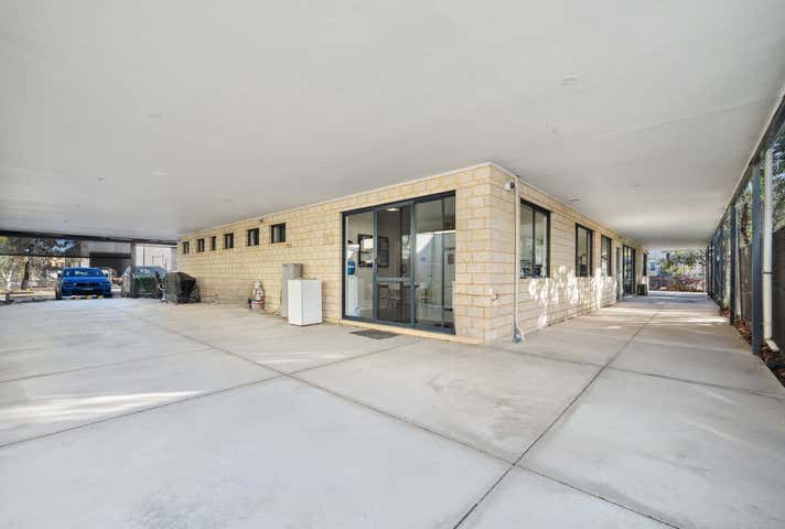 Commercial Real Estate & Property For Lease in Henderson, WA 6166