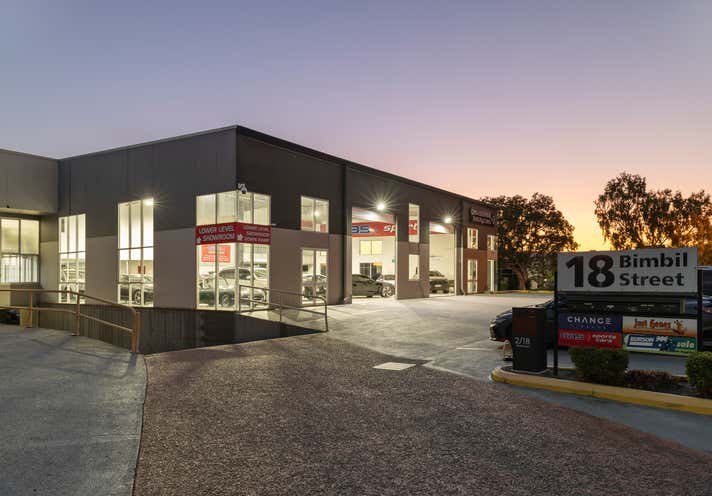 1&3, 18 Bimbil Street, Albion, QLD 4010 - Showroom & Large Format ...