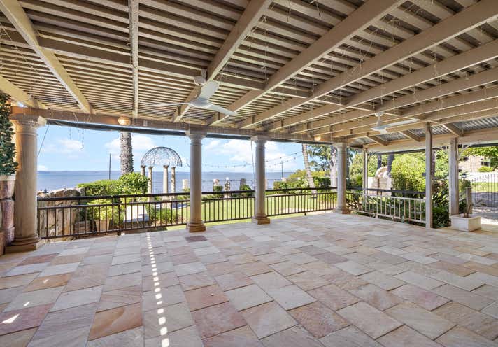 Sold Shop & Retail Property at 149 Shore Street North, Cleveland, QLD ...