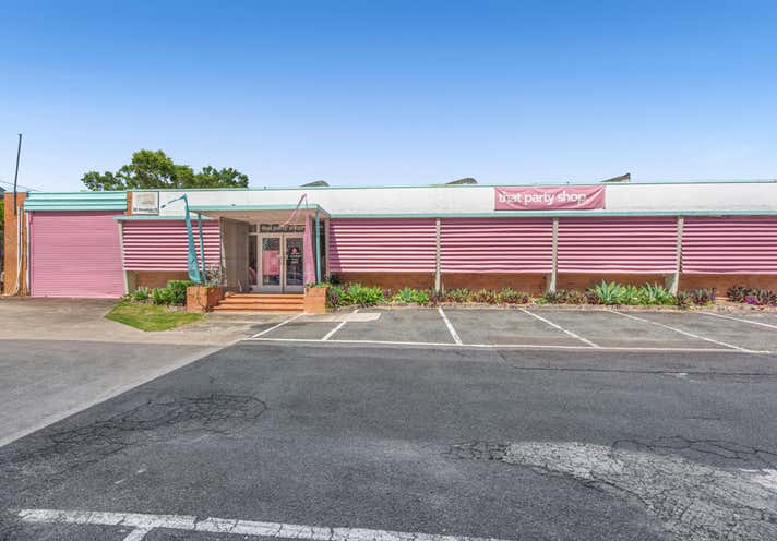 Leased Shop & Retail Property at 36 Brougham Street, Fairfield, QLD ...