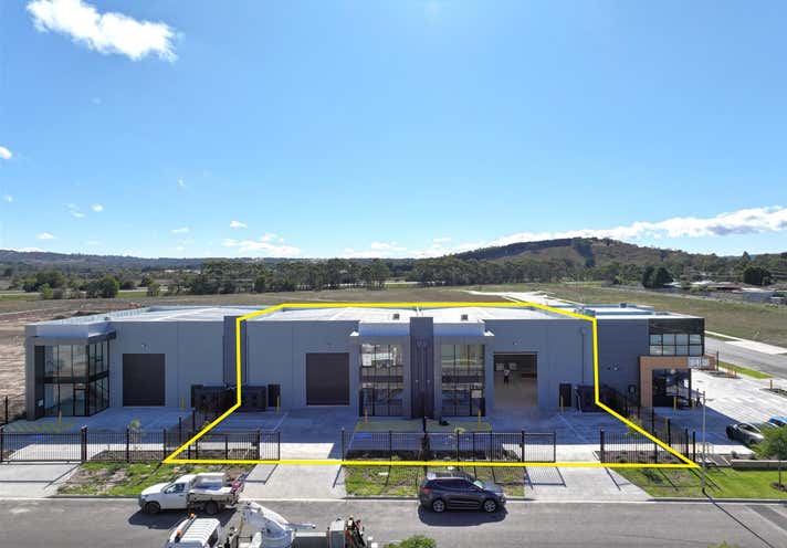 Leased Industrial & Warehouse Property at 25B & 25C Freeway Drive ...