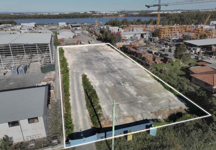 Leased Development Site & Land at 25 Main Beach Road, Pinkenba, QLD ...