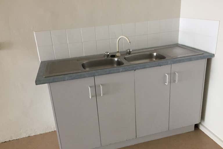 Leased Shop & Retail Property at 35 Ocean Street, Victor Harbor, SA ...