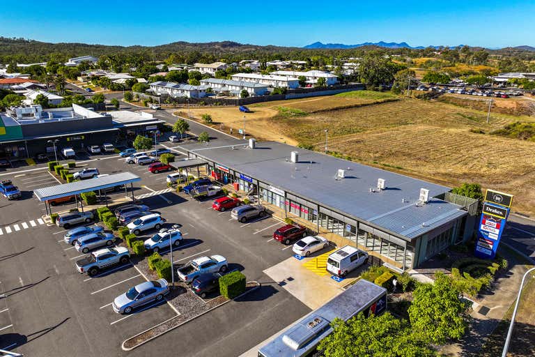 Calliope Central Shopping Centre, 2041 Dawson Highway, Calliope, QLD ...