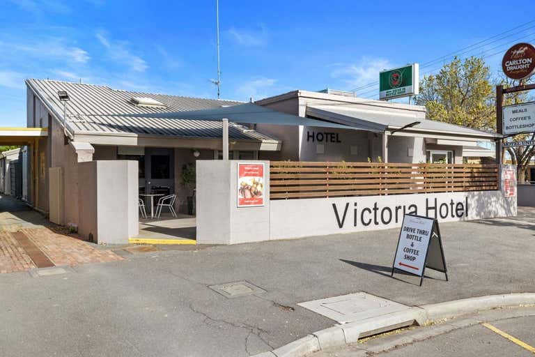 Victoria Hotel Motel Elmore, 58 - 60 Railway Road, Elmore, VIC 3558 ...