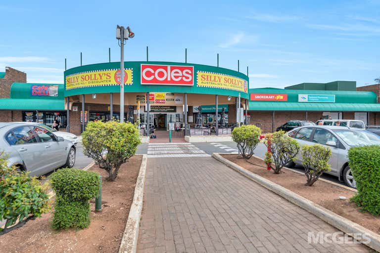 Craigmore Village Shopping Centre, 176 Yorktown Road, Craigmore, SA ...