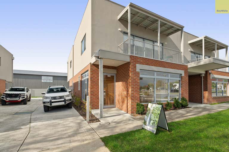 2/22 Fisken Street, Ballan, VIC 3342 - Shop & Retail Property For Sale ...