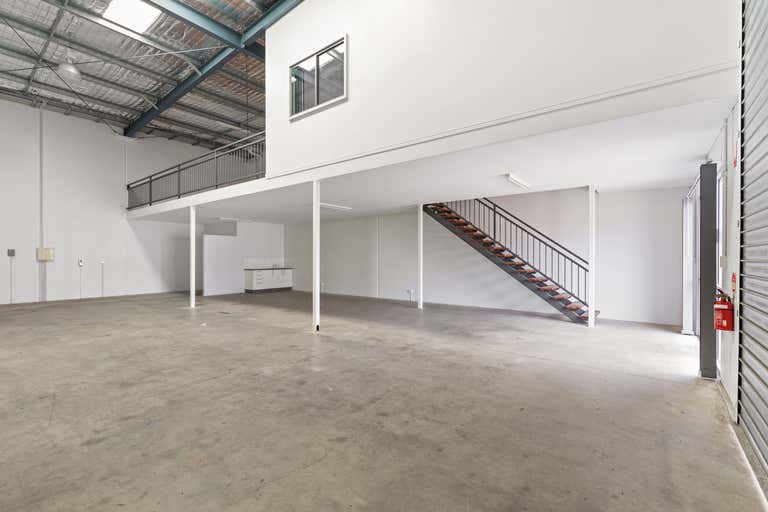 4 Victory East Street, Urangan, QLD 4655 - Industrial & Warehouse ...