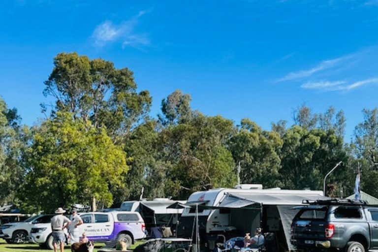 Wakiti Creek Resort, 500 Yambuna Bridge Road, Kotupna, VIC 3638 - Hotel ...
